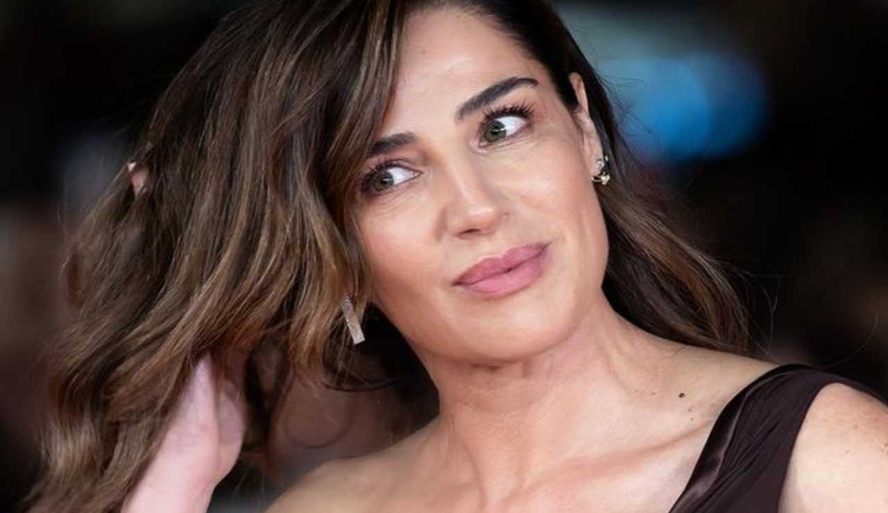 Luisa Ranieri fuggita per correre da lui, il loro amore è troppo forte ...